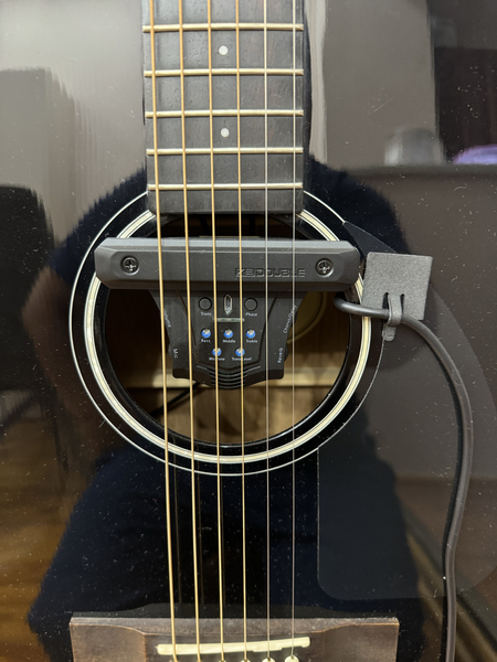 FENDER CD-60 с вставным звукоснимателем - режимы Delay, Chorus, Reverb