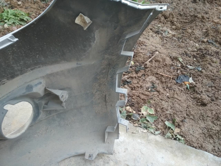Cobalt old banferi,  qirilgan joylari bor, rasmda koringan, but butun