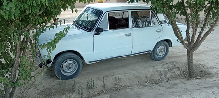 Vaz 2101 yili 1977
