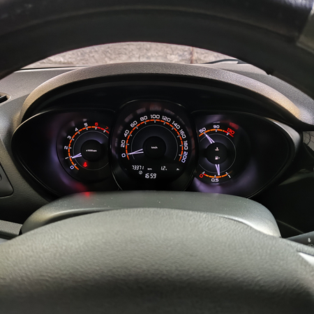 Продаю Lada Vesta 1.6