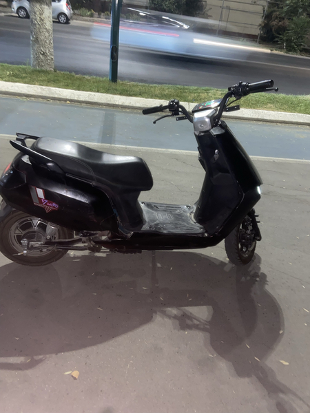 Elektro skuter sotiladi srochno