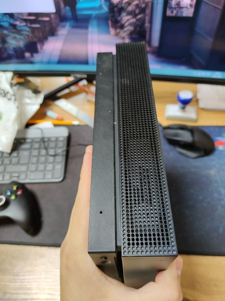 Игровая консоль Xbox one x