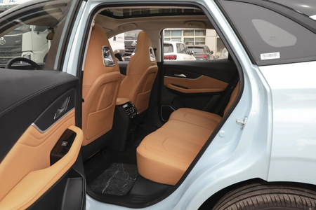 Электромобиль Dongfeng Forthing