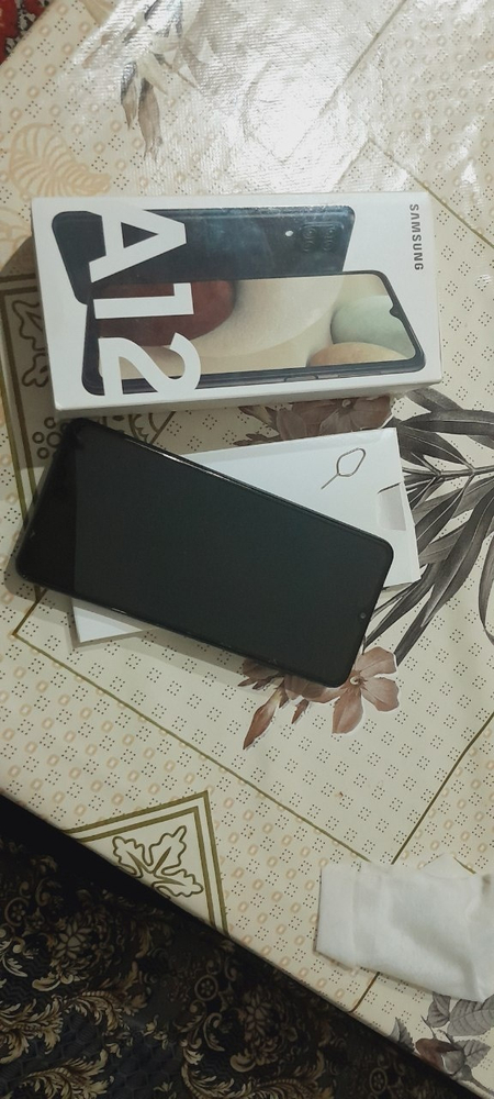 Samsung Galaxy A12