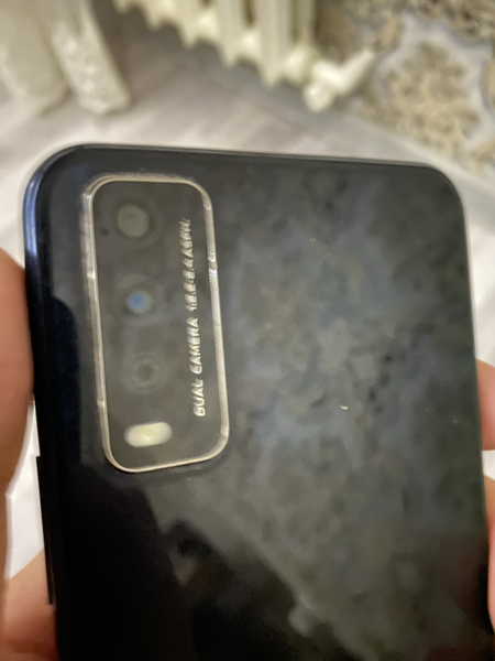 Vivo Y 12s ideal qirilgan joylari yo 32 gb