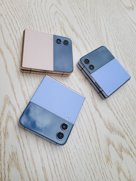 Samsung Galaxy Z Flip 4 (5G). Snapdragon 8 gen 1. Joyi 512 GB.