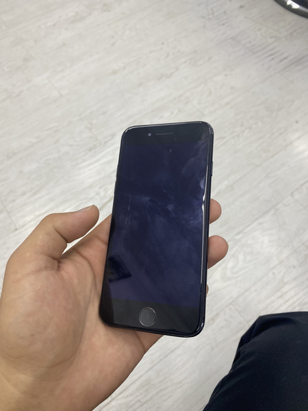 Iphone 7 sotiladi holiti norm