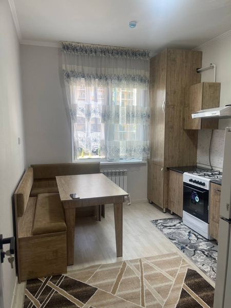 Srochno sotiladi 9 hudud 71 kvadrat