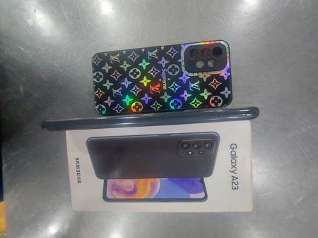 Samsung A 23 4-64Gb Sotiladi