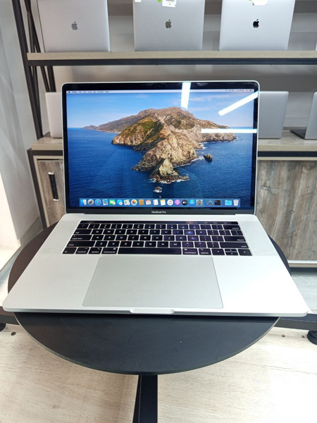 продается MacBook Pro