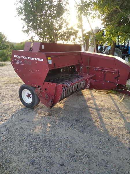 T40 traktor tukan perspadbor