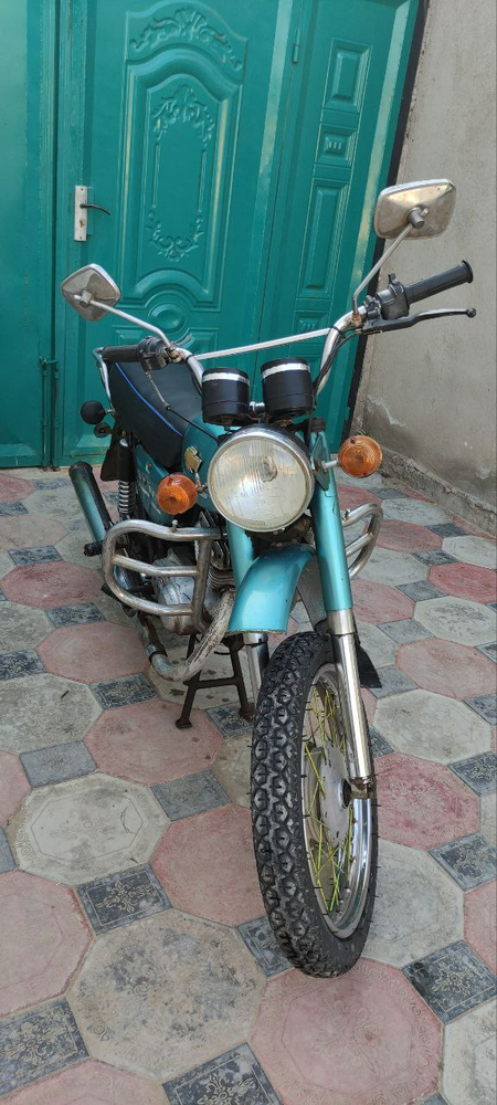 Miniskiy sotiladi