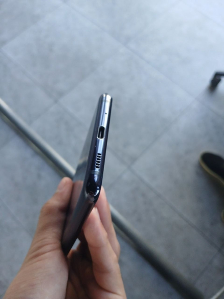 Samsung s20 FE Holati alo