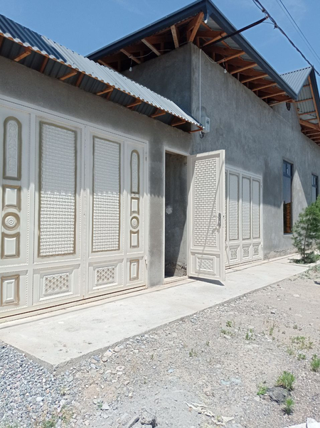Uy sotiladi (hovli) qashqadaryo viloyati kitob shaxrida
