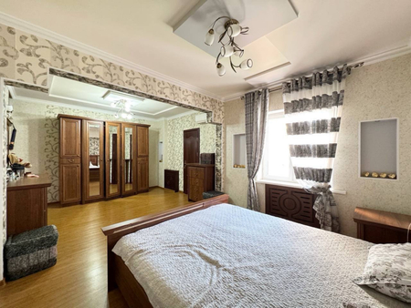 Продам квартиру 5/8/9/220м2 БАНКОВСКИЙ ДОМ Ул Нукусская
