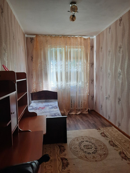 Феруза массив продается квартира 2/2/4 разделка не торец