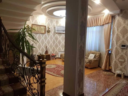 Аренда шикарного дома 3,5 сотки в Мирзо-Улугбекском районе.
