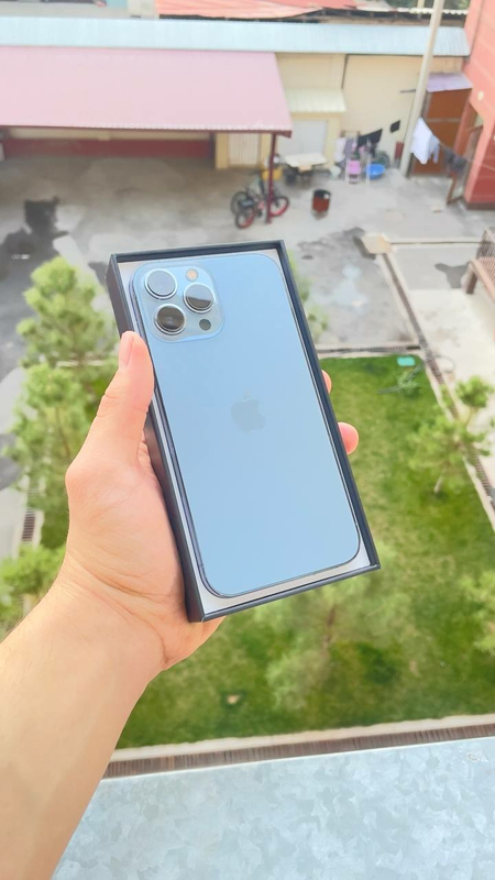 IPhone 13 pro max 85%!!