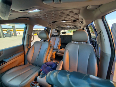 Kia Carnival taksi