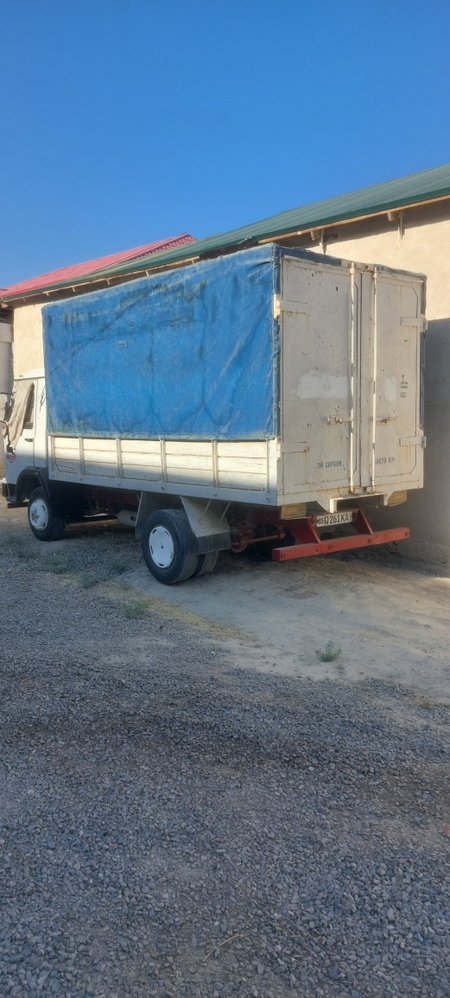 Isuzu iveco sotiladi