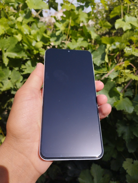 Galaxy a13 holati Ideal