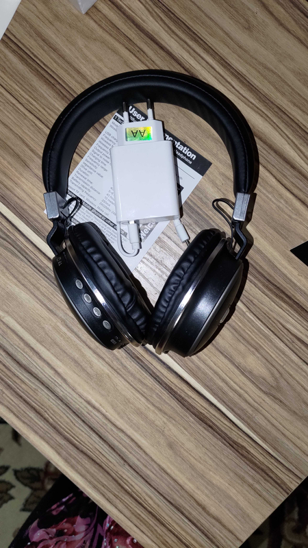 Bluetooth naushnik