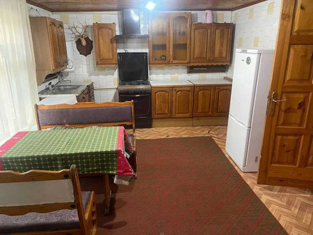 срочна Горит Аренда участка 2 комнатная 7 сотик  за 400$ id sh 357