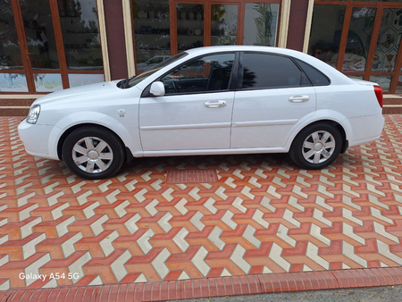 Lacetti sotiladi Ласетти сотилади