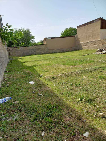 Roxat Restoran hududida hovli sotiladi!
