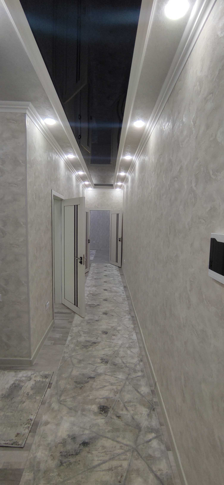 Kvartira sotiladi 3 xona 3 etaj 105m2 Mahmud Tarobiy 142a