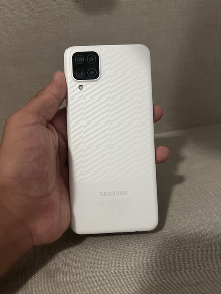 Продается Samsung Gelaxy A12 не б/у