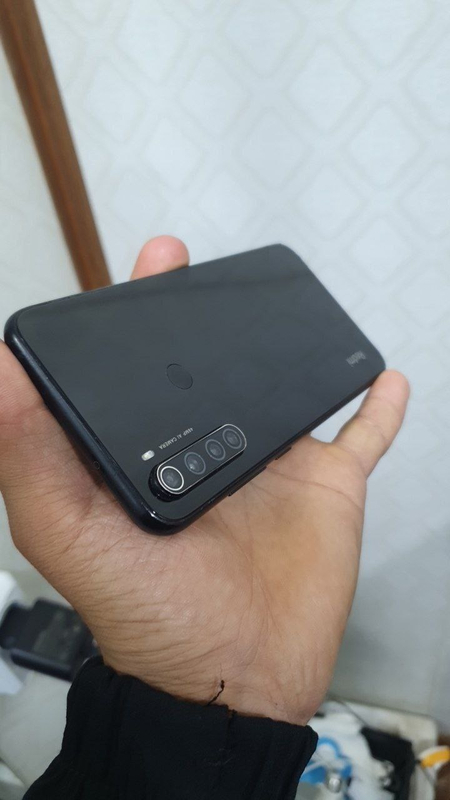 Redmi not 8. 4/64 gb