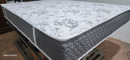 Gold sleep matras