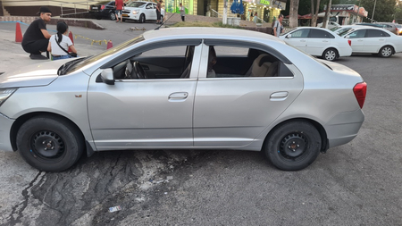 Продаю свою машину