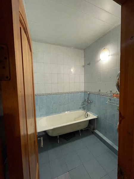 4/2/9. Дустлик-2. Янгихает р-н (Сергели). Квартира 98 м²