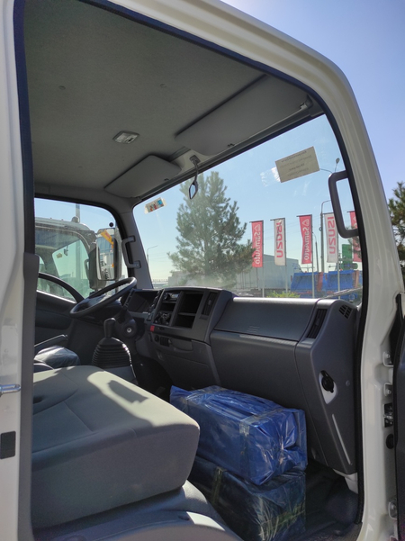 ISUZU NPR 82 Шасси (metan)