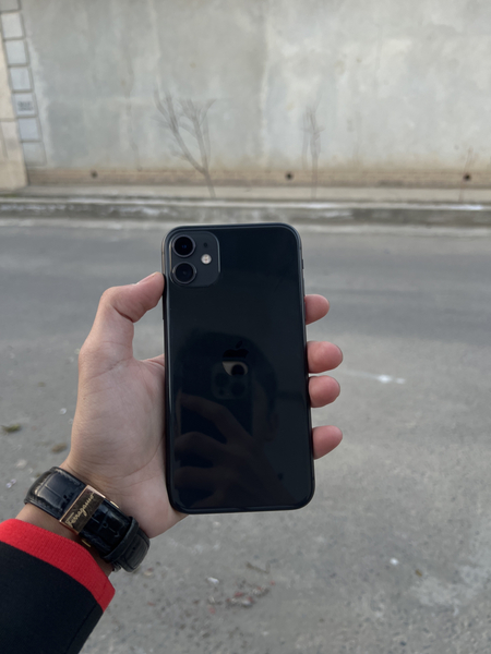 iPhone 11 64gb в идеальном состоянии