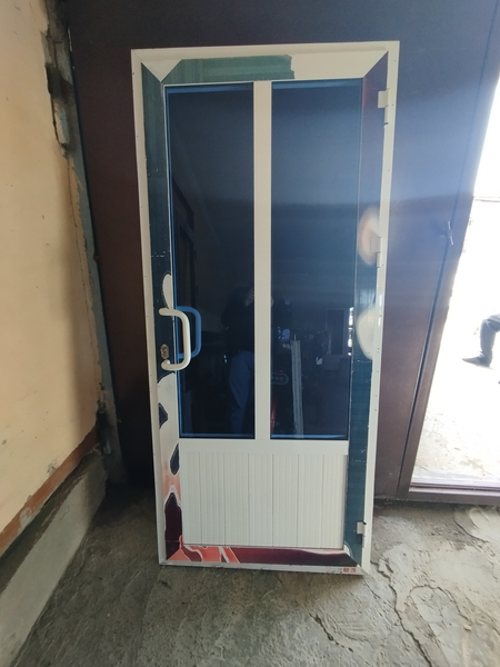 Akfa eshik 90#200
