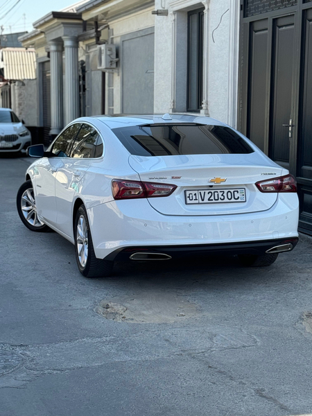 Malibu 2,4 2018-yil 102000 km yurgan polniy premier qilingan