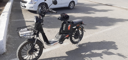 Elektron velik sotiladi