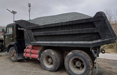 KAMAZ 55.111 sotiladi