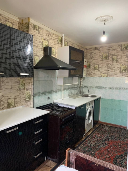 Продаётся 3х комнатная квартира в микрораёне