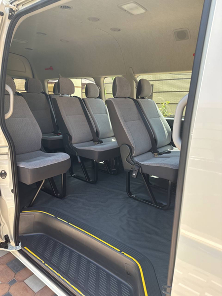 Toyota hiace 2018