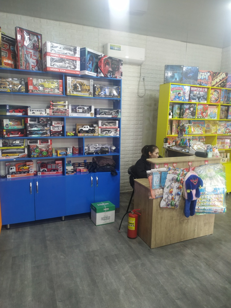 Продается готовый бизнес магазин игрушек и канцтлваров