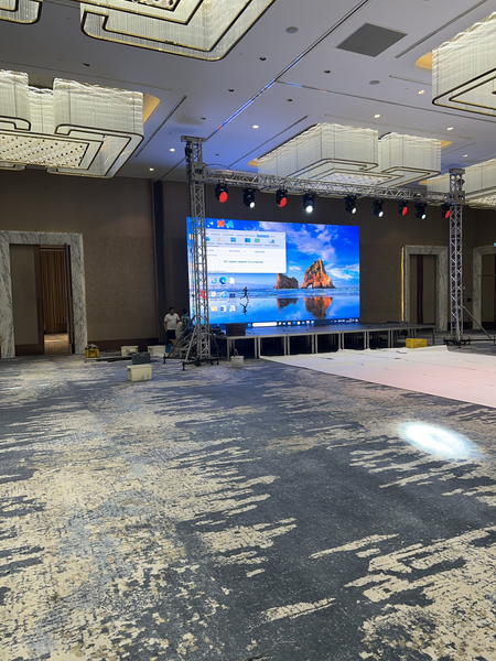 Аренда Led экран конфетти пушка светомузыка и звуковое оборудование