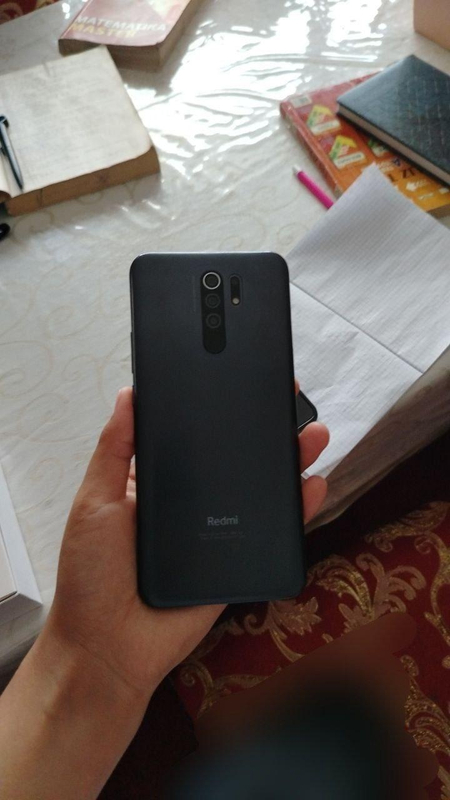 Redmi 9 4/64 kar dak