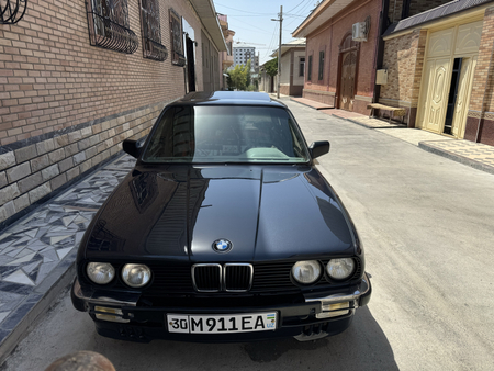 BMW e30 срочно сотилади