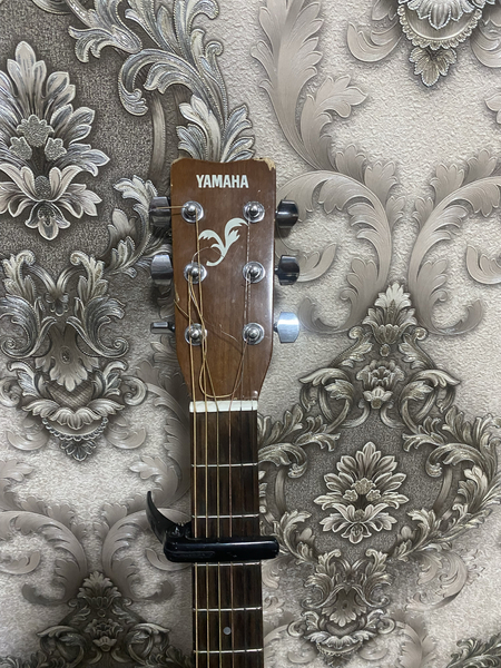 Gitara YAMAHA  FX310a