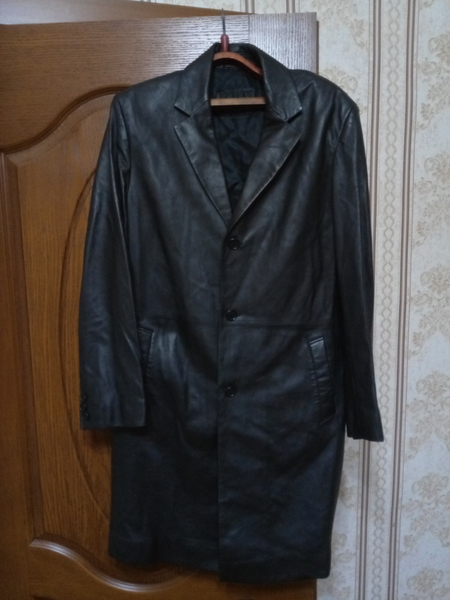 Продам  кожаные  суртюки.