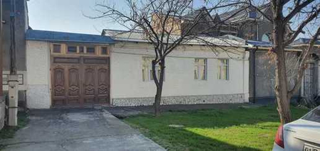 Продается дом  Яккасарайиский район махалле Мукумий